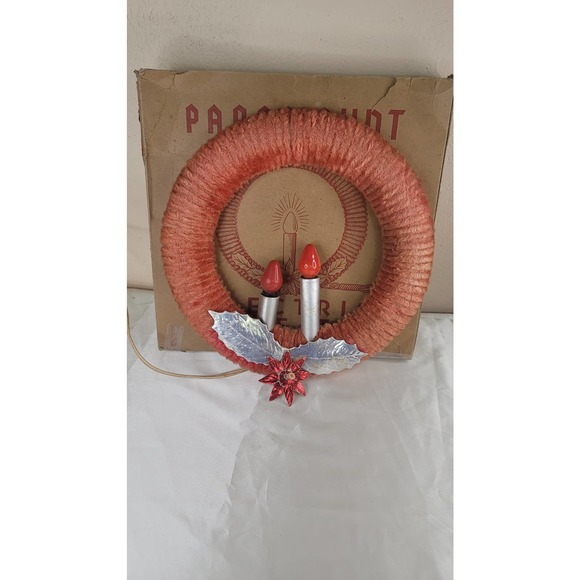 @Tab | Holiday | Vintage Paramount Electric Wreath Works | Poshmark